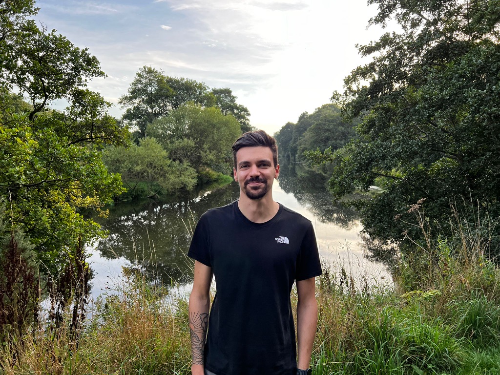 Group Members – Walton research group, University of Manchester